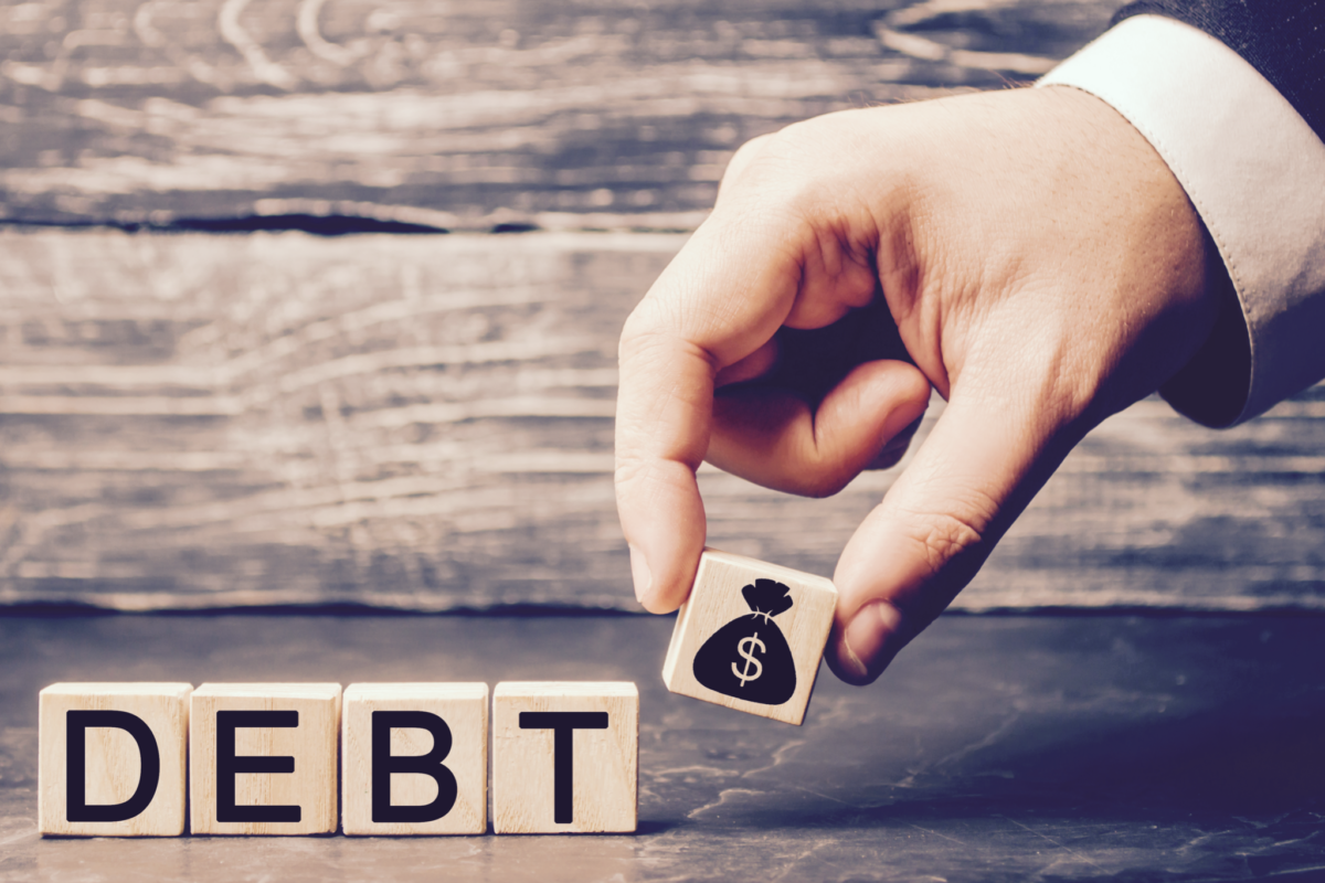 How To Handle Your Debt - Great Tips on Handling Debt (2021)